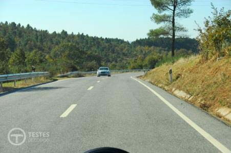 Pergunta IMT: Como condutor devo saber que, ao circular neste local ...